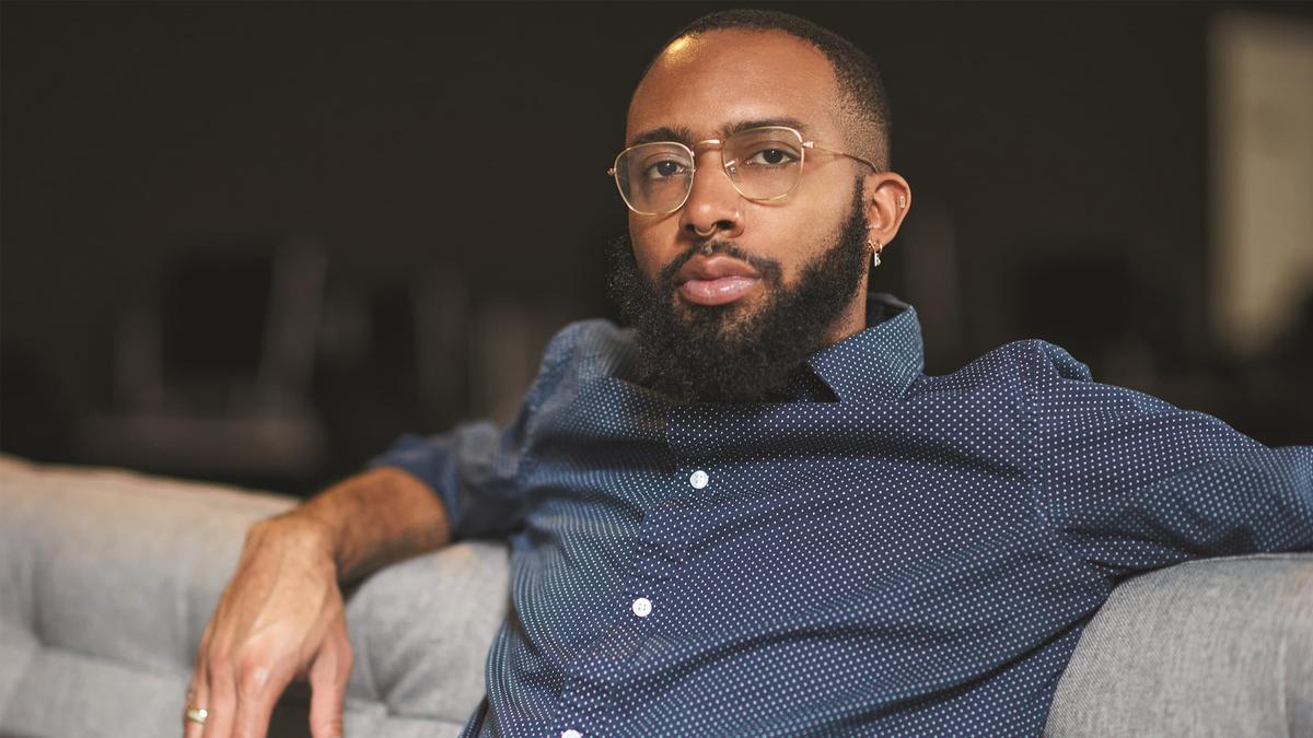 In Memoir, Joseph Earl Thomas ’17 Uses Literature to Interrogate His ...