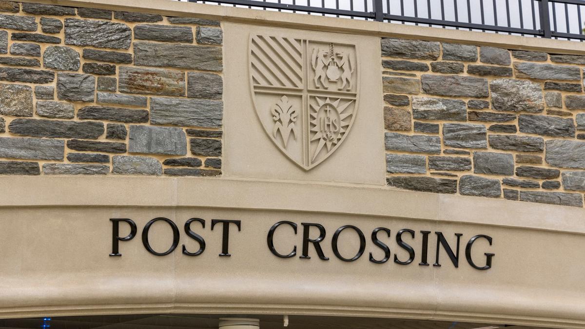 Post Crossing Officially Opens | Newsroom