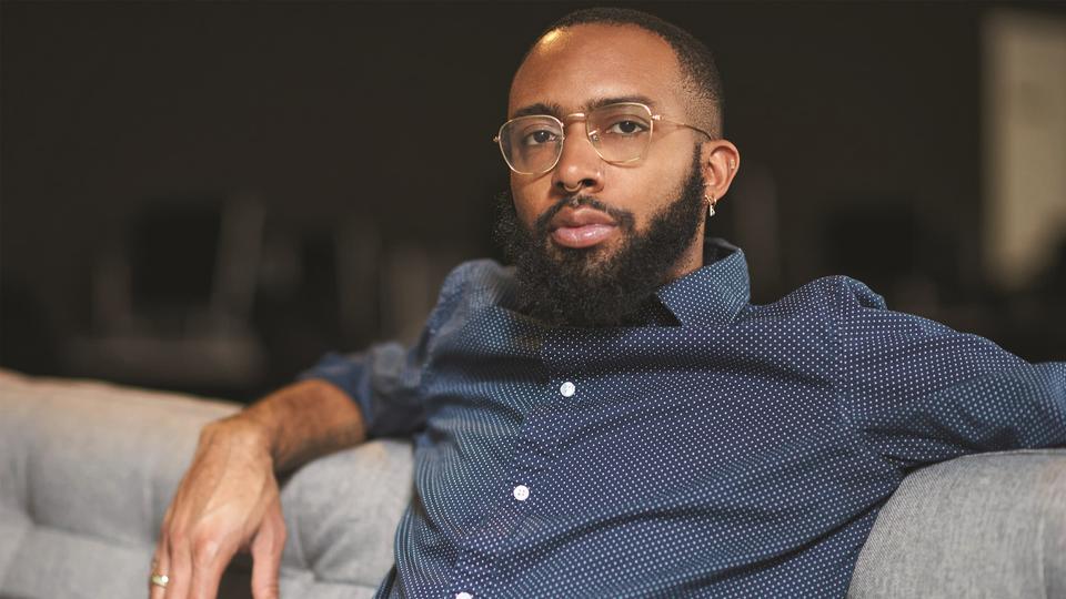 In Memoir, Joseph Earl Thomas ’17 Uses Literature to Interrogate His ...