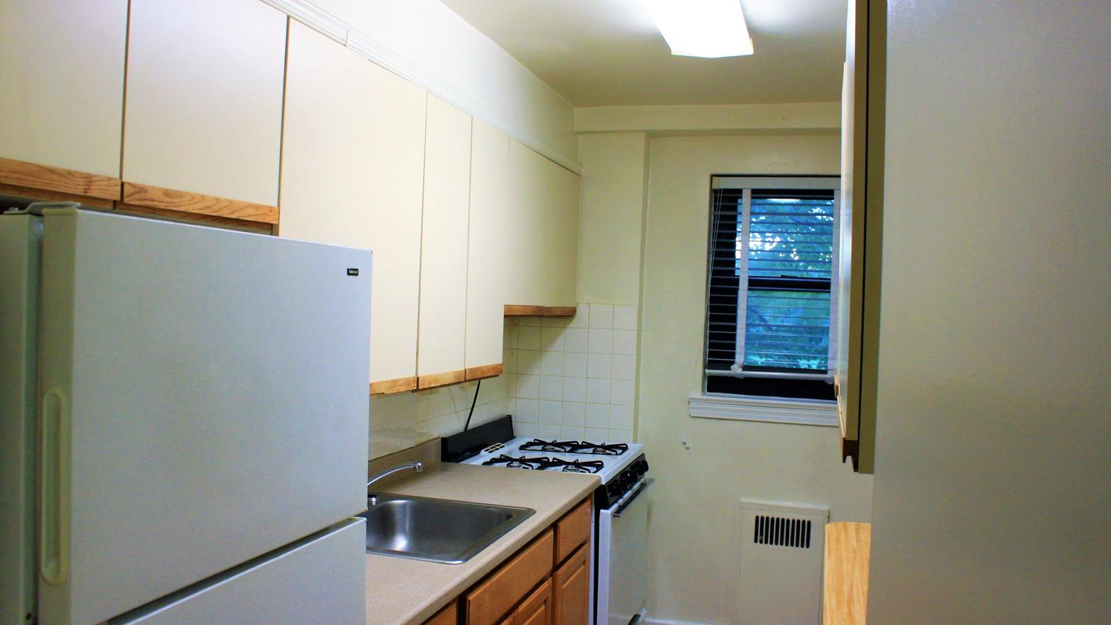 Merion Gardens Apartments | Residence Life | Saint Joseph's University