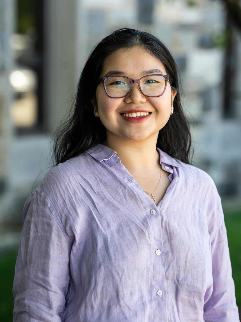 Ivy Le '24 | Saint Joseph's University