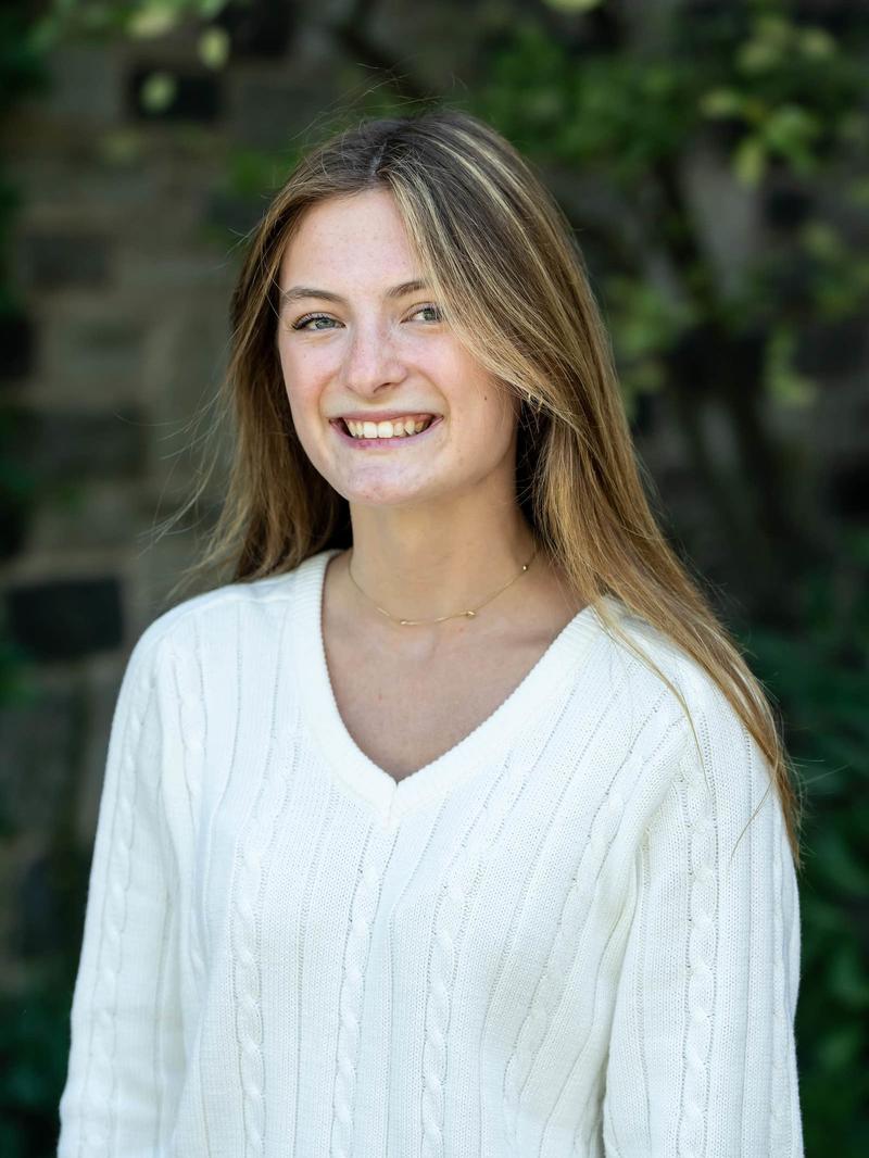 Abby Robinson '27 | Saint Joseph's University